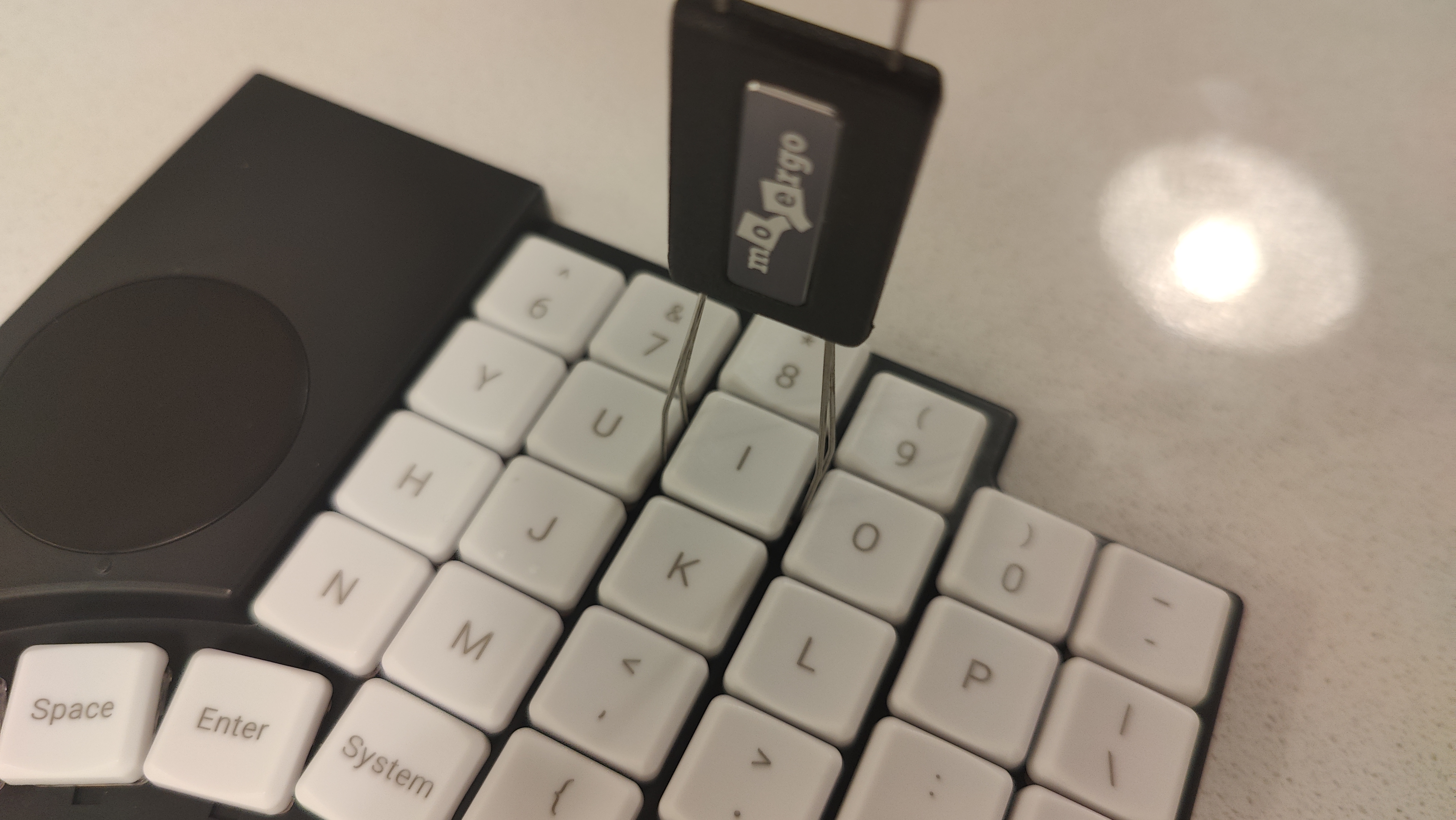Customizing key layout and swapping keycaps - MoErgo Documentation